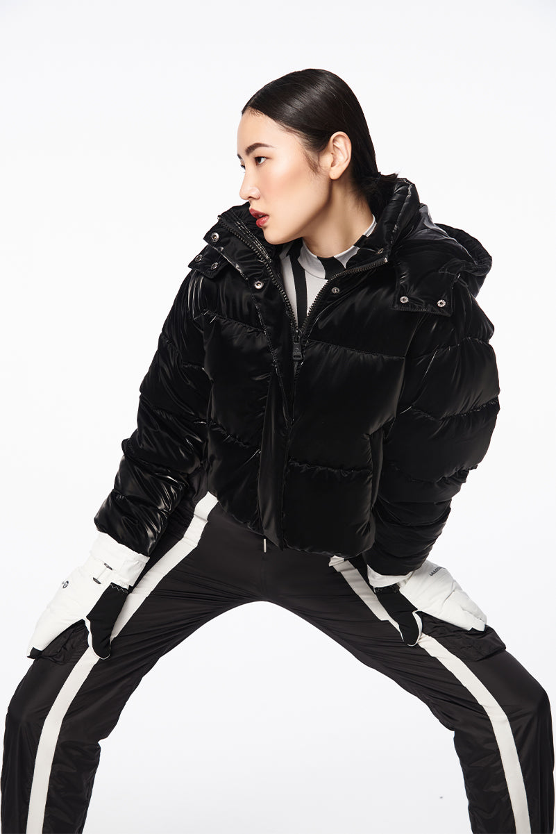 About Us | The Bernardo Fashions Story